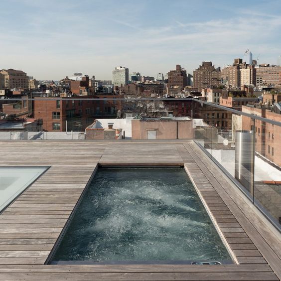 6 Desain Kolam Renang Rooftop Terbaik dan Estetik - Demix