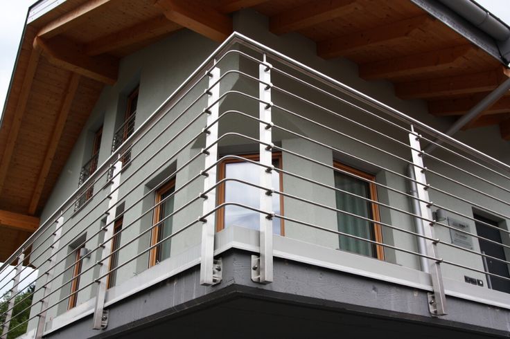 5 Inspirasi Pagar Balkon Minimalis Terbaru Tahun 2024 - Demix