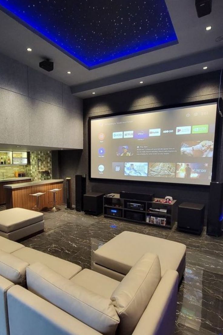 5 Desain Home Theater di Rumah Sesuai Luas Ruangan - Demix