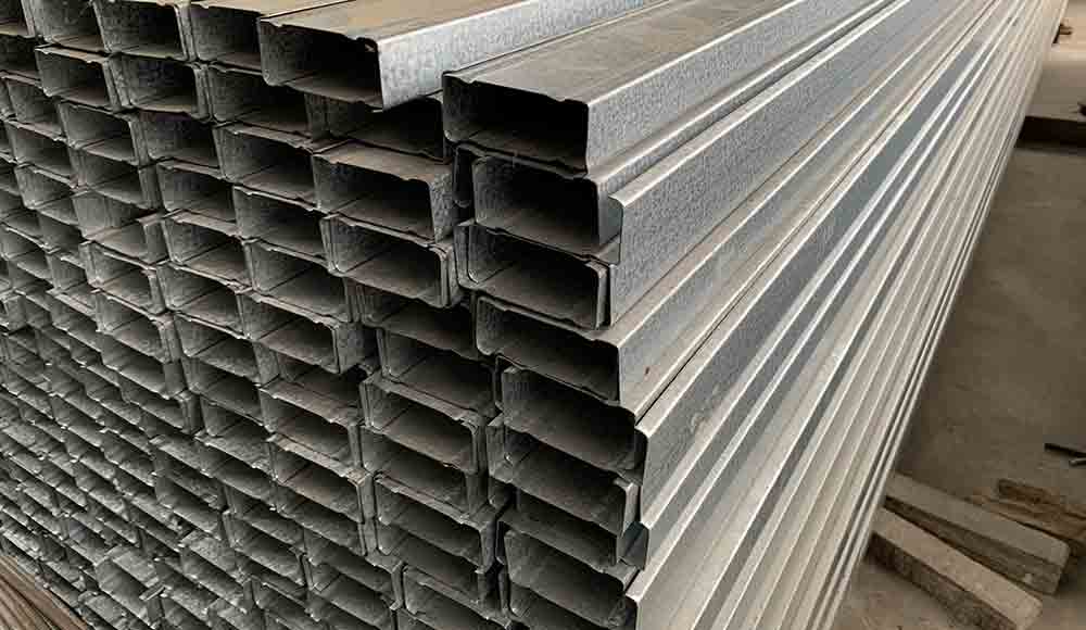 Jenis-jenis Baja Ringan dan Fungsinya dalam Sebuah Konstruksi - Demix